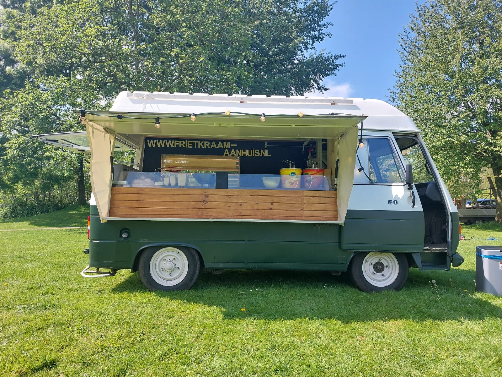 Frietkraam Aanhuis - Frietkraam-aanhuis.nl